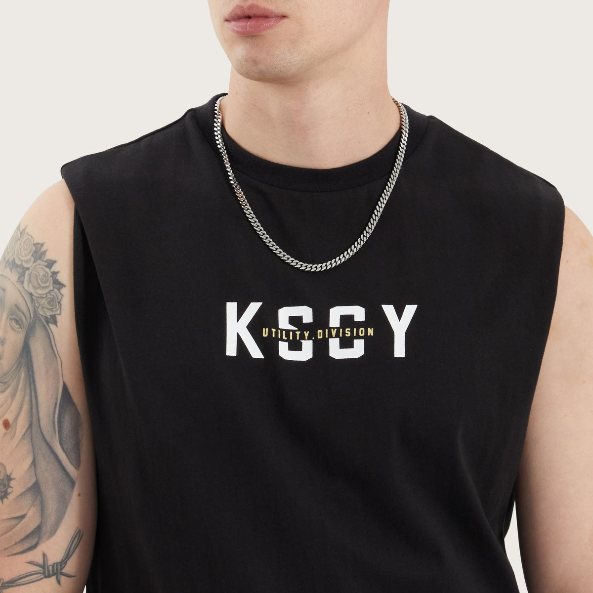Divided Dual Curved Muscle Tank in Jet Black | KSCY