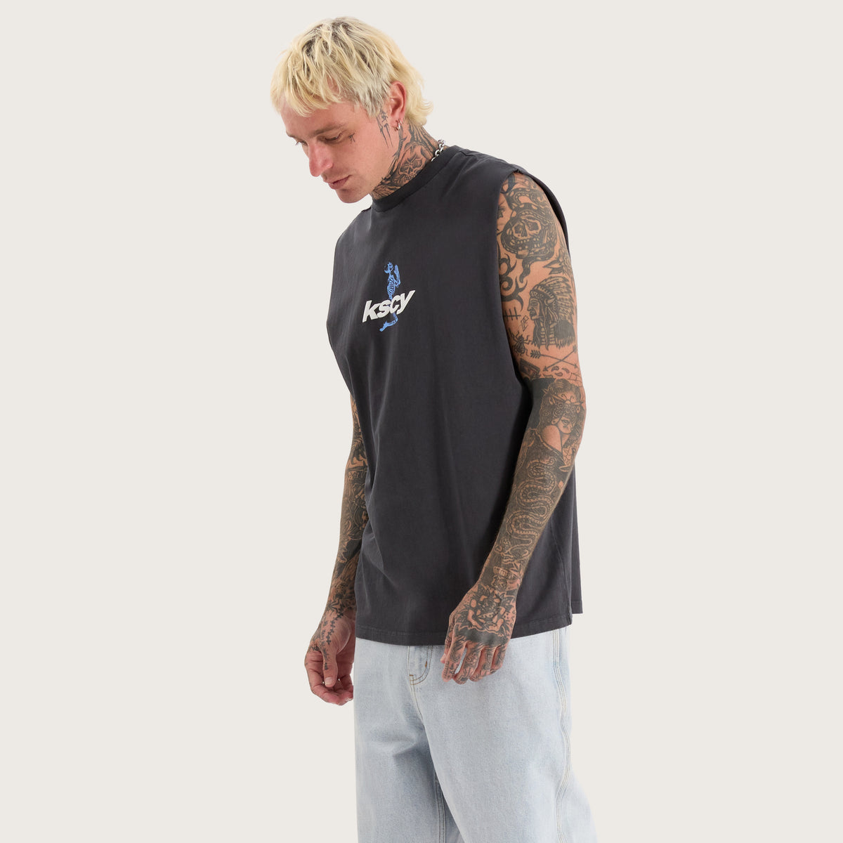 Astro Relaxed Muscle Tank in Pigment Black | KSCY