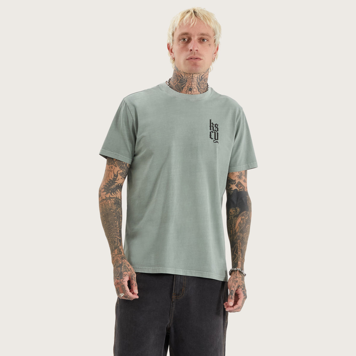 Defiant Standard Tee in Pigment Slate Grey | KSCY