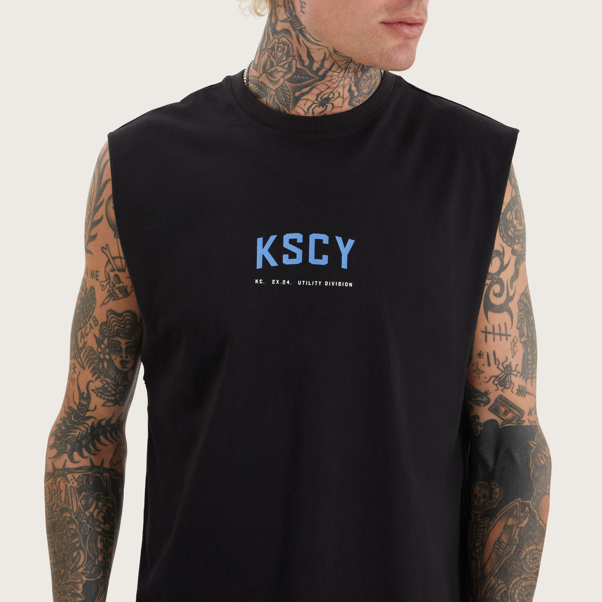 Nebo Dual Curved Muscle Tank in Jet Black | KSCY