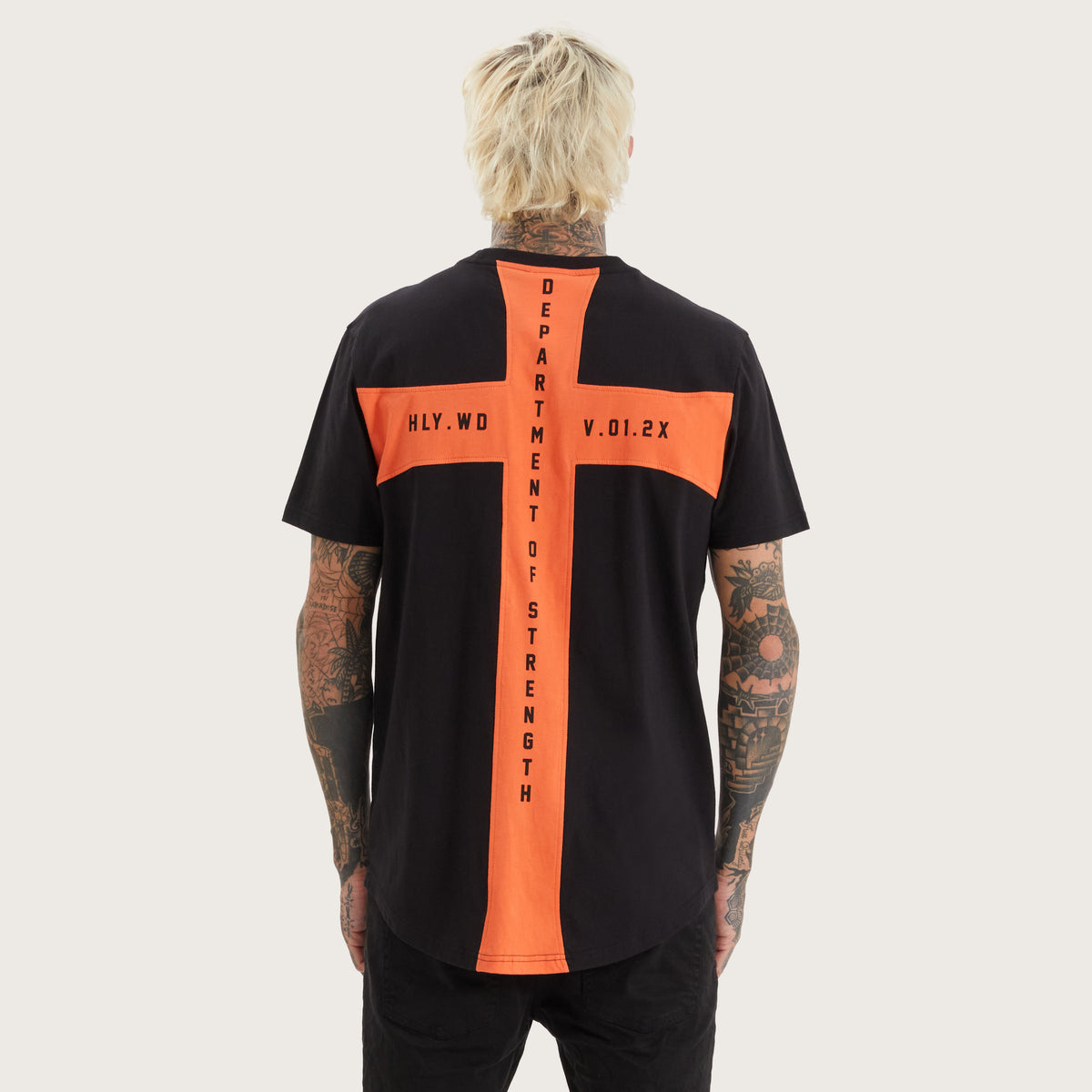 Rhos Dual Curved Tee in Jet Back | KSCY