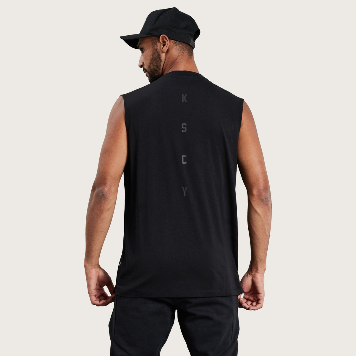Compound Muscle Tee in Jet Black - Kiss Chacey Activewear