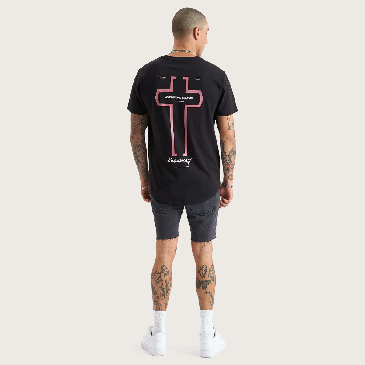 Prelusium Dual Curved Tee Jet Black - Kiss Chacey